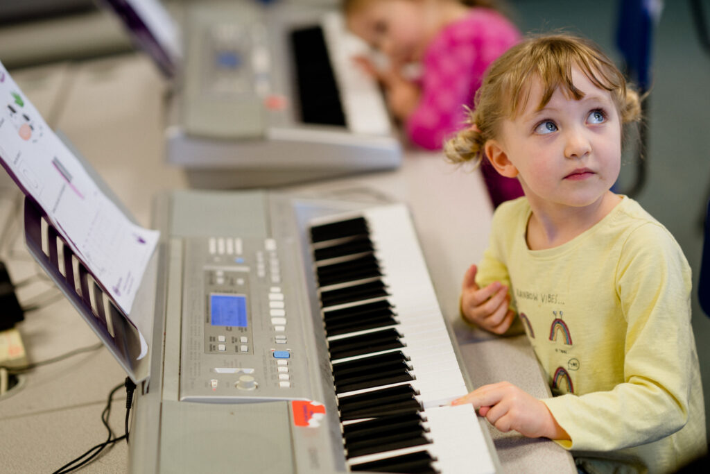 Keynotes piano group classes - Jay's Music Academy